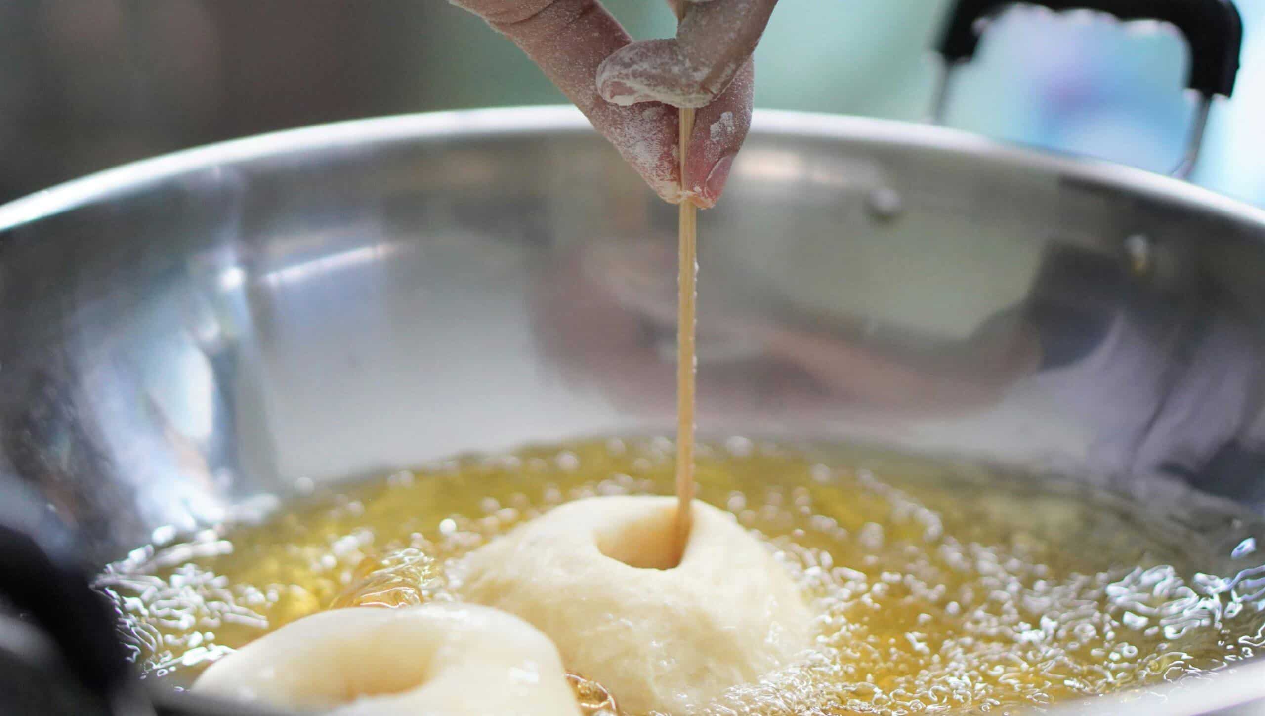 Como Fritar Massa de Forma Segura: Dicas para Resultado Leve e Dourado